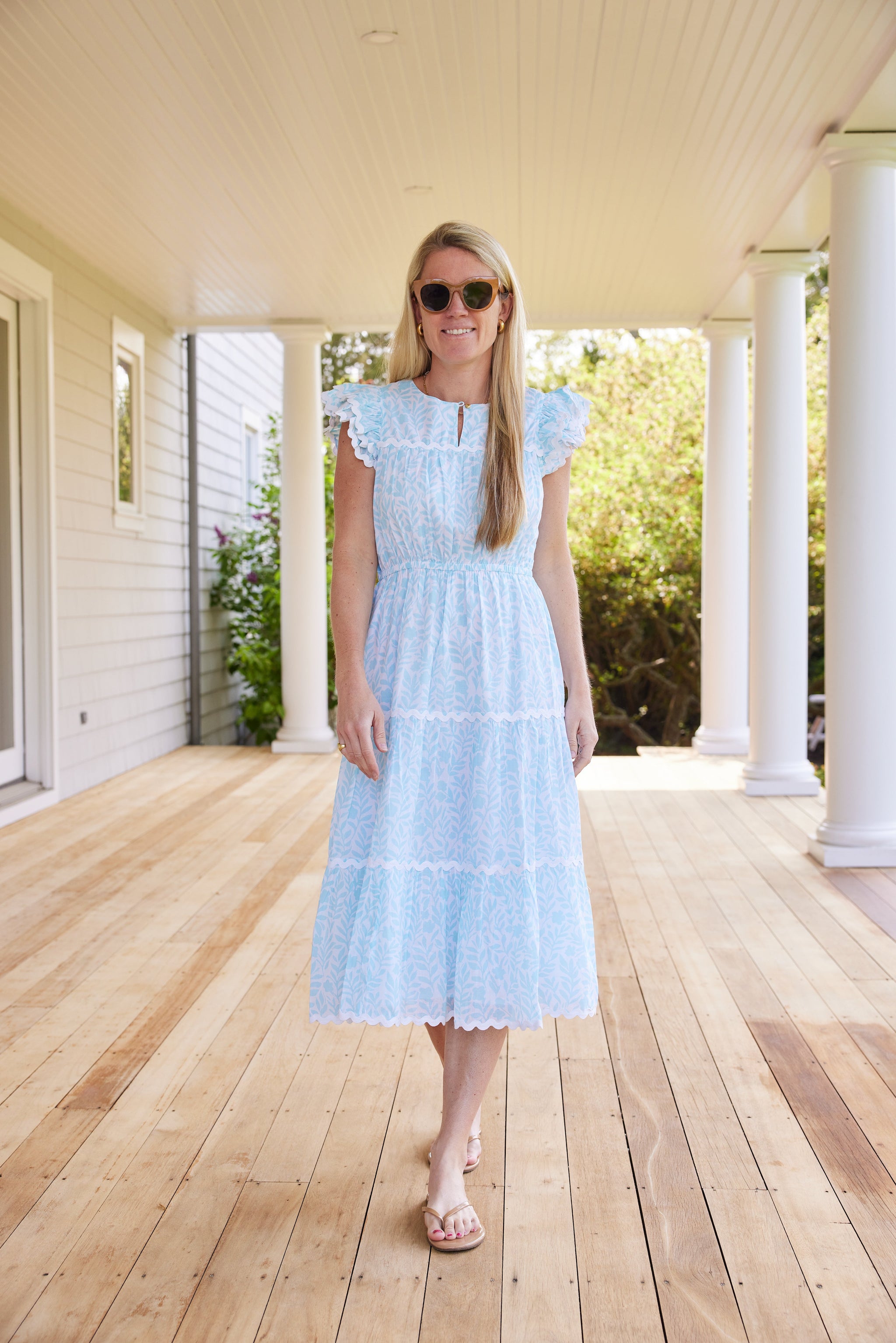 Flowering Vine Print Flutter Sleeve Ric-Rac Midi Dress – Sail to Sable